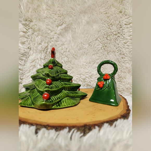Holiday | Vintage Christmas Tree And Bell Display | Poshmark